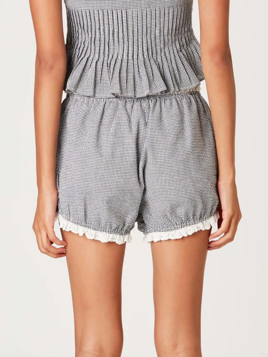 APPAREL – COUTUKITSCH